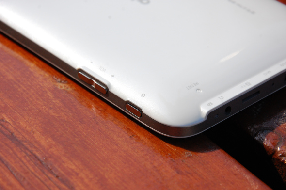 爱国者7英寸平板aigoPad E700图赏_笔记本_科技时代_新浪网