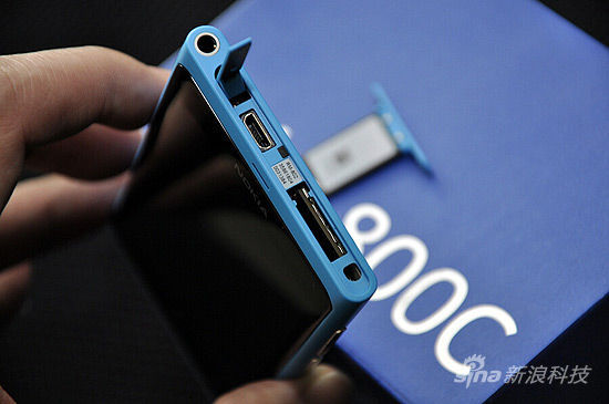 WP7行货六大特色 诺基亚Lumia 800C评测(2)_手机_科技时代_新浪网