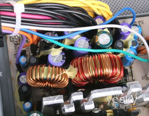 扎实稳固 长城静音大师BTX-400SD电源评测(3)_硬件_科技时代_新浪网