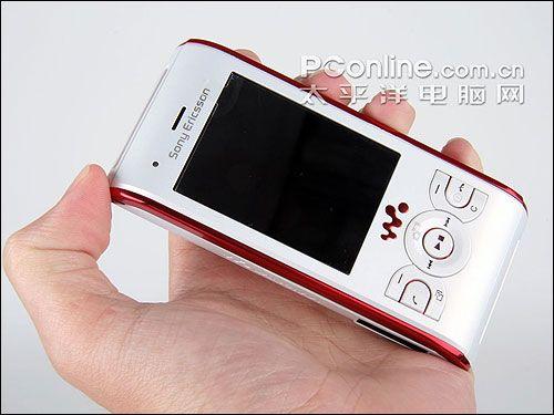 再接再厉 索爱滑盖音乐王W595c仅2090_手机_科技时代_新浪网