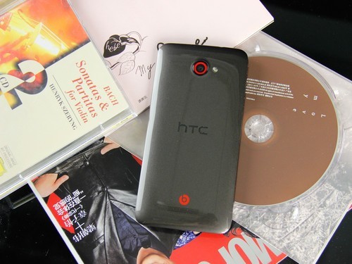 蝴蝶价格破冰 HTC Butterfly仅售3299|HTC|四核|大屏_手机_新浪科技_新浪网