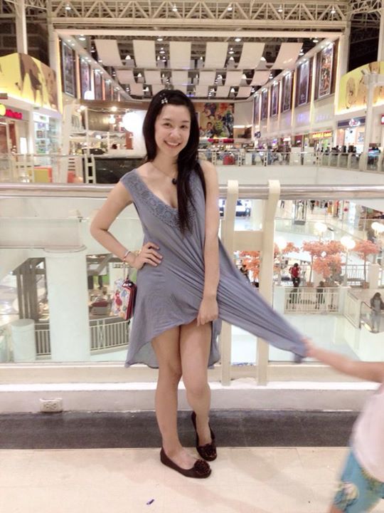 台媒：泰国举行变性人选美 妩媚婀娜更胜女性新浪新闻
