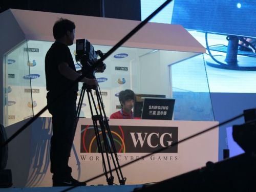 WCG2011首日：人皇Sky揭幕战取胜_电子竞技_新浪游戏_新浪网