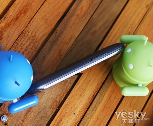 安卓智能升级 华为U8661 SONIC+精美图赏(2)_手机_科技时代_新浪网