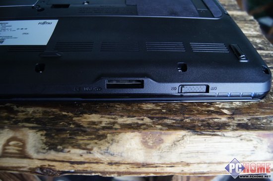 独具“匠”心设计 富士通LH772评测(3)_笔记本_科技时代_新浪网