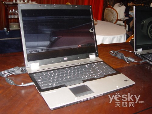 惠普发布 EliteBook 8730w/8530w移动工作站_硬件_科技时代_新浪网