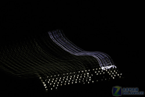 惠普与雷蛇联姻?测VoodooDNA混血键盘_硬件_科技时代_新浪网