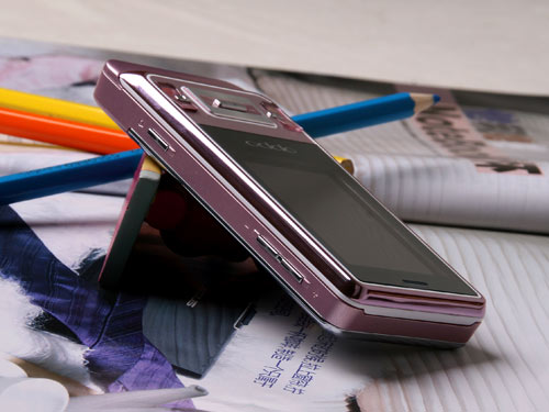 清新俊雅 OPPO A201首款滑盖精美图赏_手机_科技时代_新浪网