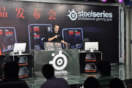 CS狙神携SteelSeries新装备再现江湖_电子竞技_新浪游戏_新浪网