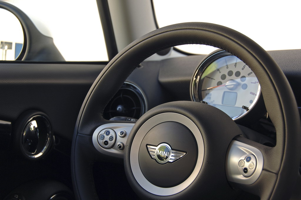 Mini cooper S内饰_图片_新浪汽车_新浪网